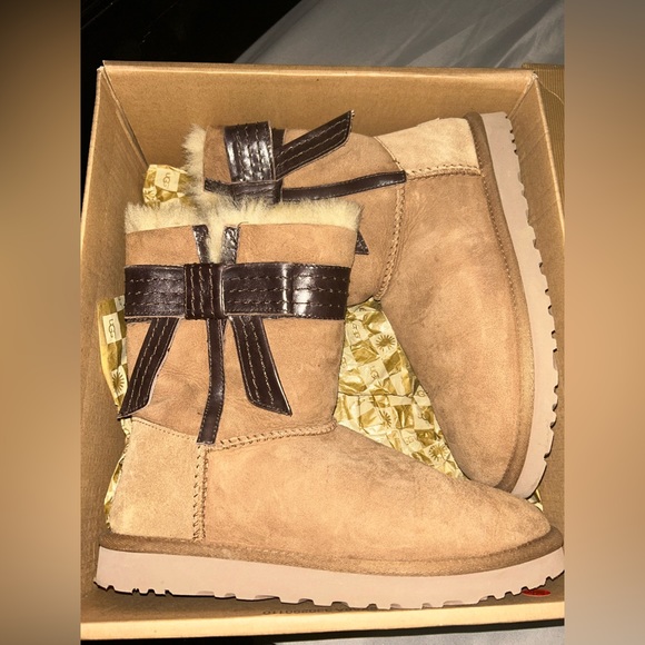 UGG | Shoes | Ugg Boots Mid Length | Poshmark